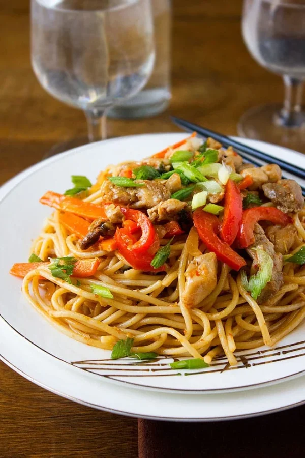 Chicken Schezwan Noodles - Devil’s Burger